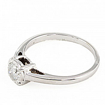 Second hand diamond solitaire rings