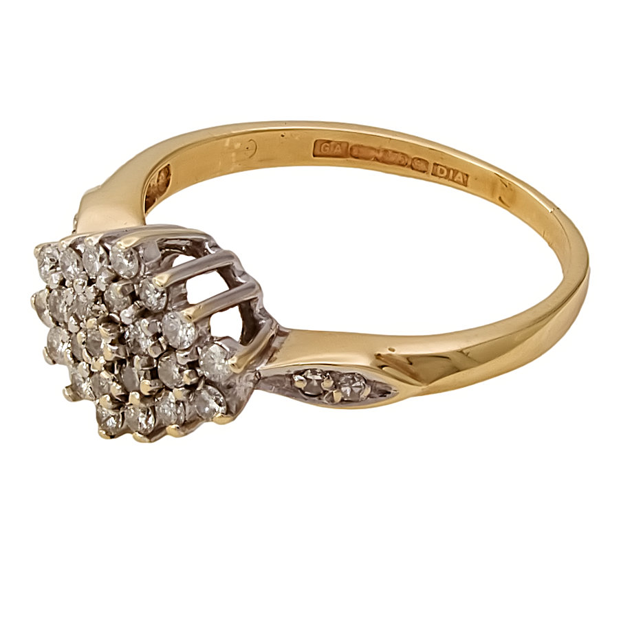 9ct Gold Diamond 24pt Cluster Ring Size J